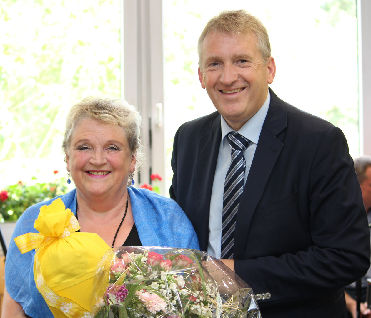 Landkreis Saarlouis Verabschiedung von Schulleiterin Angelika Feld